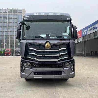 China Double Row Howo Sinotruk Tractor Truck 6x4 610hp 10 Wheels Second Hand for sale