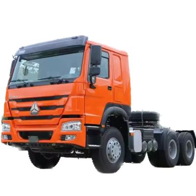 China WEICHAI Sinotruk Howo 6x4 Tractor Truck 336 371 375 420 HP 2 Reverse Shift Number for sale