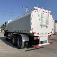 China 6x4 15000L Fuel Tanker Truck LHD/RHD 12.00R20 Customizable with 3 Sets of Subsea Valves for sale