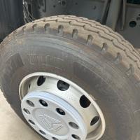 China Sinotruk 371hp 380hp 400 Hp 420hp White Tractor Prime Mover Truck 6x4 10 Wheels Rhd And Lhd Are Tyre 12 R20 Engine Sinotruck for sale