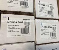 China Miniature Peep Ultraviolet C7035A1049 Honeywell Flame Sensor for sale
