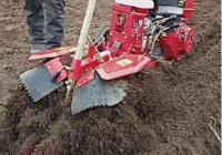 China Four-Wheel Drive Chassis Trenching Weeding Farm Implement for Optimal Soil Cultivation for sale