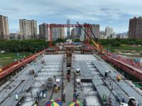 China Customizable Prefab Steel Structure Building Seismic Resistance for sale