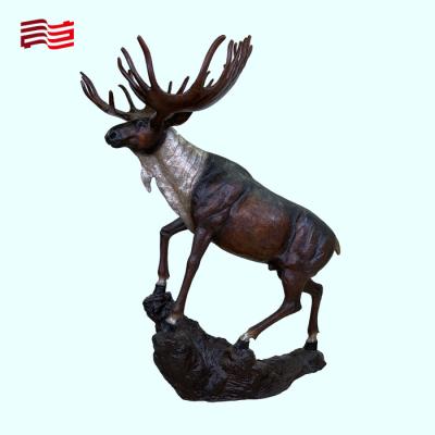 China Custom Color Metal Animal Statue Life-Size Bronze Moose Sculpture for Outdoor Display for sale