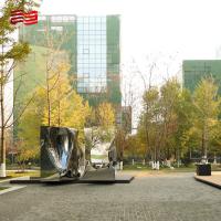 China Custom Printing Large Stainless Steel Sculpture with Mirror Finish and Abstract Design for sale