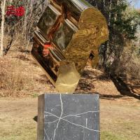 China Custom Color Stainless Steel Outdoor Sculpture Large Abstract 24kt Gold Plated CaELum for sale