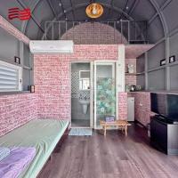 China Cement pipes transformed magnificently  the culvert pipe room hotel amazes the scenic area for sale