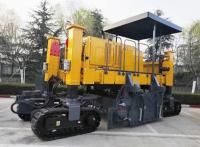 China XLY-1300 Concrete Slip Form Paver with 1.5m Paving Width and 320L Diesel Tank Capacity for sale