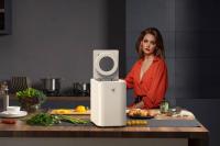 China 2.5L kithen composter with transparent skylight and timer monitoring, arc-shaped border design for sale