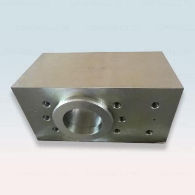 China HHF-800/1000 Triplex Fluid End Module with 7500 psi Maximum Pressure, API 6 Connection, and Forged Steel Construction for sale