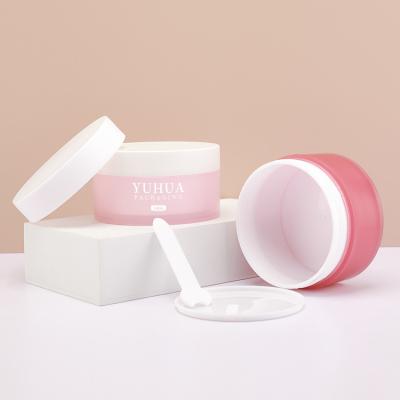 China 100g PP Cream Jar With Spoon Inside Double Wall White Cap Customized Color for sale