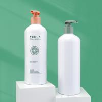 China 550ml PET Lotion Bottle Hot Stamping Logo Pump Dispenser for sale