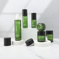 China Exquisite Glass Luxury Cosmetics Packaging Bottle for Luxury Beauty Products for sale