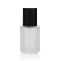 China 1oz Airless Liquid Foundation Bottles 30ml With Plastic Cap Pump for sale
