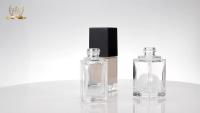 China Packaging 25ml Liquid Foundation Bottles Glass Square With lotion pump for sale