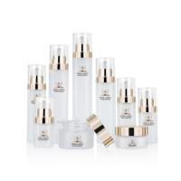 China Empty Glass 20ml-120ml Cosmetic Packaging Set Pump Sprayer Sealing Type for sale