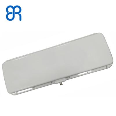 China 12dBic UHF RFID Antenna 20m Long Range Linear Polarization for Vehicle Management for sale