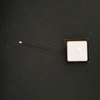 China UHF RFID Reader Antenna 902-928MHz 2dBic Circular Polarization Ceramic Small Size for sale