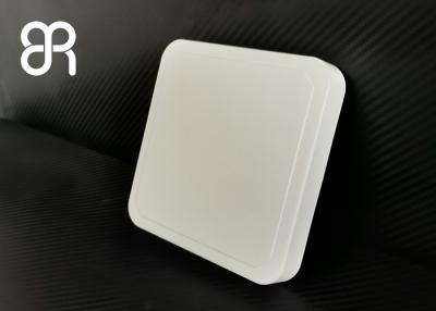 China Circular Polarization UHF RFID Antenna Small Size Double Waterproof 902～928MHz for sale