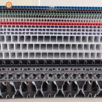 China Fireproof Fabric Laminated PP Honeycomb Board 600 - 3500gsm For Automotive And Boxes for sale