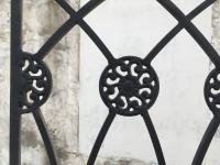 China Arch Top Wrought Iron Glass Black Inlaid Double Tempered Technique Glass for sale
