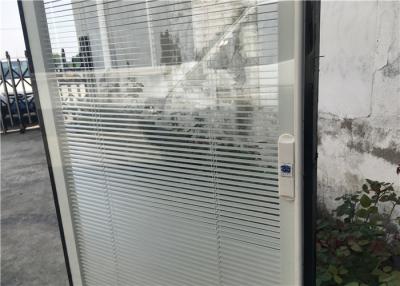 China Horizontal Pattern Blinds Between Glass , Aluminium Blinds For Door Window for sale