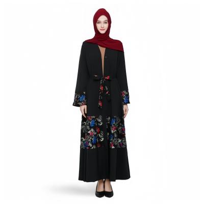 China Lightweight Thobe Fabric TR 80/20 Polyester Viscose Blend 130 GSM 57/58 Inch Width for sale