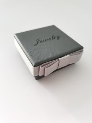China Foldable Custom Packaging Boxes Jewelry Biodegradable Gravure Printing for sale