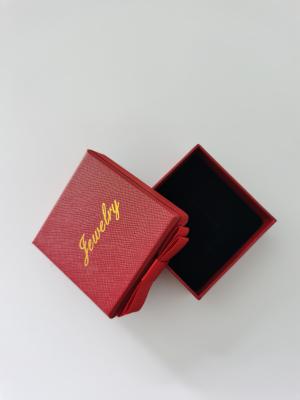 China Gift Packaging Retail Boxes Embossing Pantone / CMYK Corrugated Cardboard Box for sale