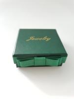 China OEM / ODM Scarf Packaging Boxes Biodegradable Cylinder Packing Boxes for sale
