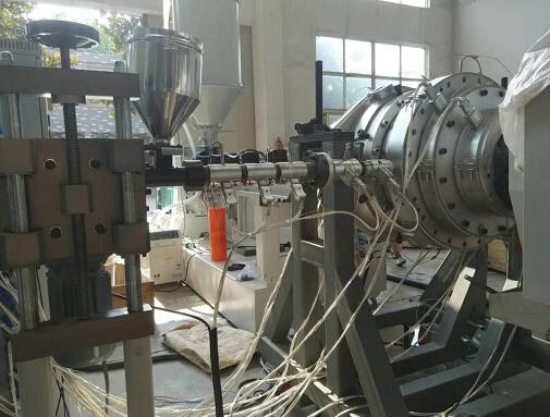 PE PIPE01.jpg