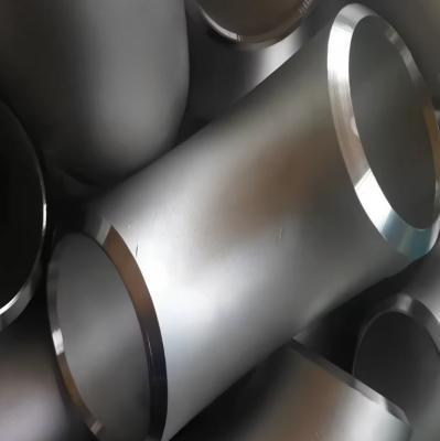 China Customized Support ODM 1.4404 EN 10253-2 Seamless Stainless Steel Pipe Fittings Reducing Tee for Industrial Applications for sale