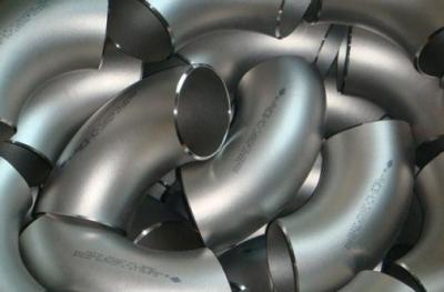 China Durable Carbon Steel Butt Weld Pipe Fittings Hot Galvanizing Surface Treatment for sale
