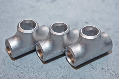 China Class 150 To Class 2500 Butt Weld Fittings with Polished Surface Finish and Temperature Range -50°C To 600°C for sale