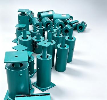 China Welded Large Travel Pipe Supports with Adjustable Height and Angle for Temperature Range -40°C to 600°C for sale