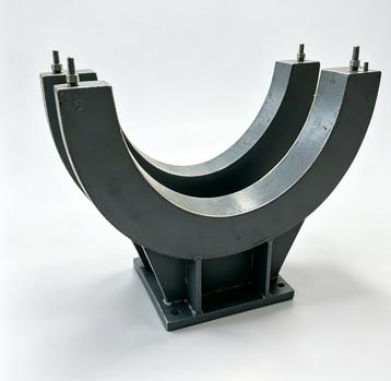 China Adjustable Height and Angle Galvanized Steel Pipe Supports and Hangers for Extreme Temperatures -40°C to 600°C for sale