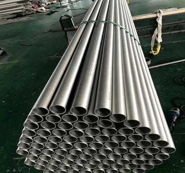 China Heat Resistant Stainless Steel Pipe with High Heat Resistance, Excellent Weldability, and Corrosion Resistance for Industrial Applications for sale
