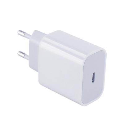 China 5V 9V 12V 18W Fast Wall Charger Qualcomm 3.0 Quick Charger European Adapter for sale