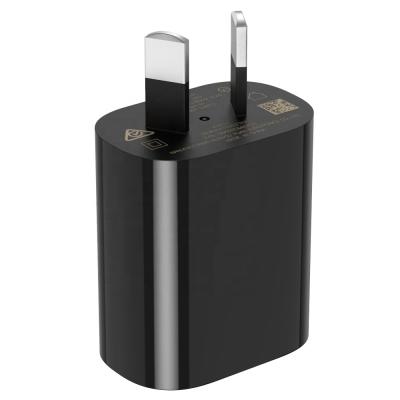 China Quick Charge 3.0 usb wall charger 18W Fast Charging power adapter  Compatible 10W Wireless Charger with AUG PLUG for sale