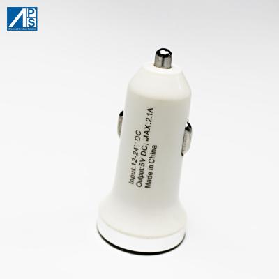 China 4.8A Fast Car Phone Charger 24W Dual USB Car Charger Adapter for sale