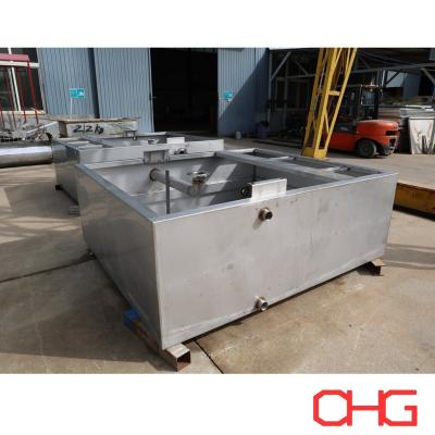 China Customizable Pretreatment Water Chemical Tank for Metal Surface Treatment - Stainless Steel Construction with Heating Options for sale