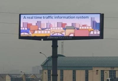 China CE ROHS Outdoor P8 LED Display Screen 960x960mm Cabinet 6000nits 1920Hz for sale