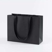 China Recyclable Flat Handle Paper Bag White / Black / Pink / Orange Shopping Gift Bag for sale