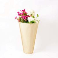China Custom Printed Cone Kraft Paper Flower Sleeves Recyclable For Fresh Bouquet Packaging for sale