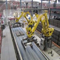 China Halstec Automatic Robot Stacking System for Brick Plants - 10,000-30,000 Bricks/hr Capacity with 500kg-800kg Robot Load for sale