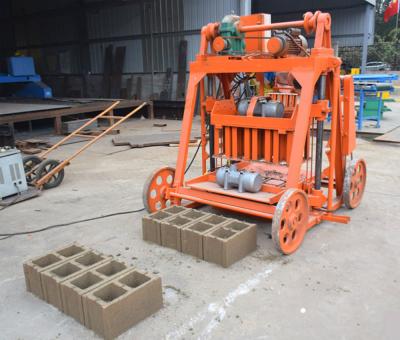 China Halstec 40-3A Cement Block Machine 5000 Bricks/Day 6.7KW with 30KN Vibration Force for sale