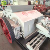 China Halstec 800kg Robot Automatic Brick Making Machine 1000-2000 Bricks per Hour 15kW for sale