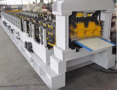 China Roofing 1.2mm Standing Seam Roll Former Machine For Nail Strip Snap Lock Panel for sale