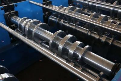 China Hydraulic Shear Metal Decking Floor Deck Roll Forming Machine PLC Control for sale