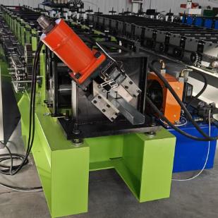 China Full Automatic CZ Purlin Roll Forming Machine with High Straight Level Crush Resistance and 1.5-3MM Thickness for Industrial Buildings for sale